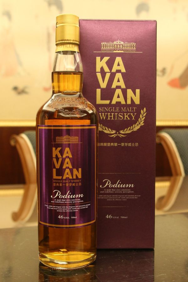 Kavalan Podium Single Malt Whisky 噶瑪蘭 堡典 單一麥芽威士忌 (700ml 46%) - ~ Kuva ...