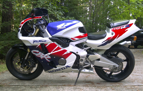 HONDA CBR400RR NC29 性感的小花貓 - 重機老野郎