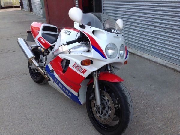 SBK的強者~ YAMAHA FZR750R OWO1 - 重機老野郎