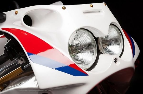 SBK的強者~ YAMAHA FZR750R OWO1 - 重機老野郎