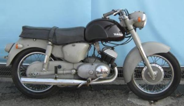 1957 YAMAHA YD-1 雙缸2T的先驅 - 重機老野郎